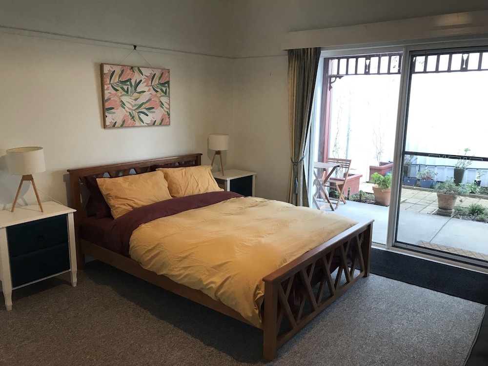 Cosy Coastal Cottage With All The Comforts Of Home - Port Albert