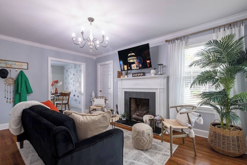 The Travelers Den In Downtown Fort Mill - Rock Hill, SC