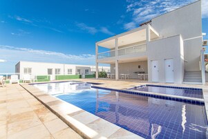 Piscina externa
