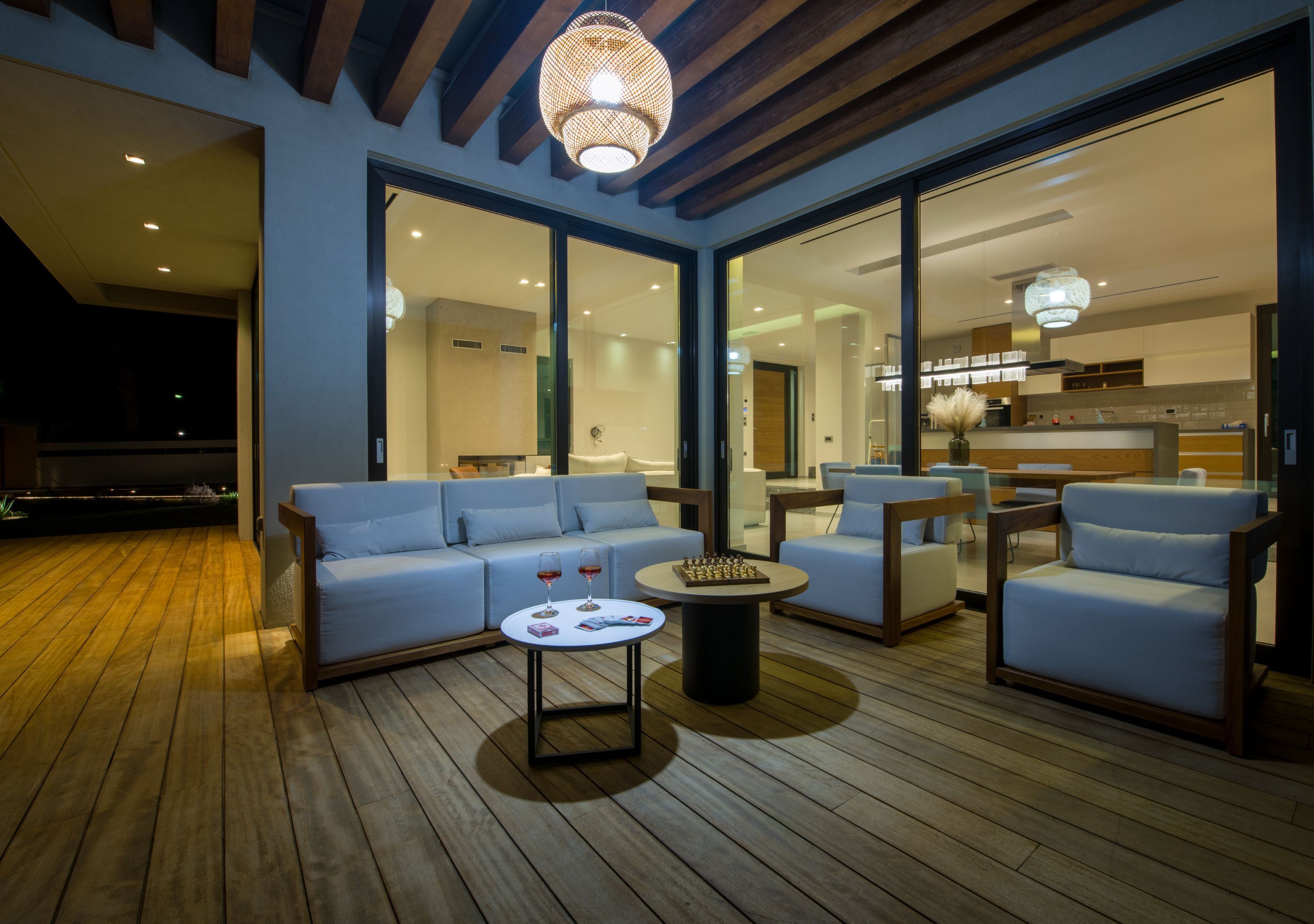 Breezy 4 Bedroom Villa With Large Garden, Very Close To Chania! - Chania