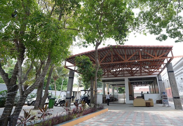 Coral Beach Resort - Mahabalipuram