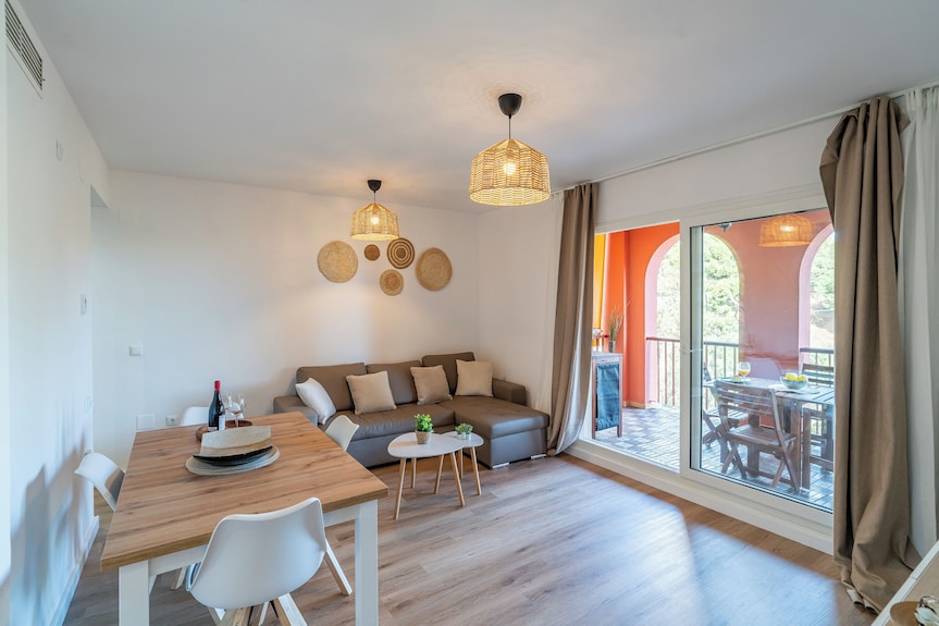 Appartamento Vista Golf Torrequebrada 2 Camere, 2 Bagni, Piscine, 6 Ospiti - Benalmádena