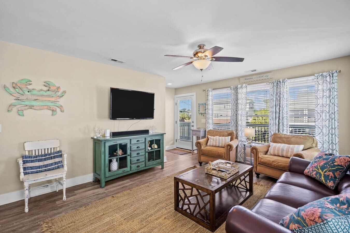 "Paradise Palms": Palm Trees, A Salty Breeze, And Balconies! - Carolina Beach, NC