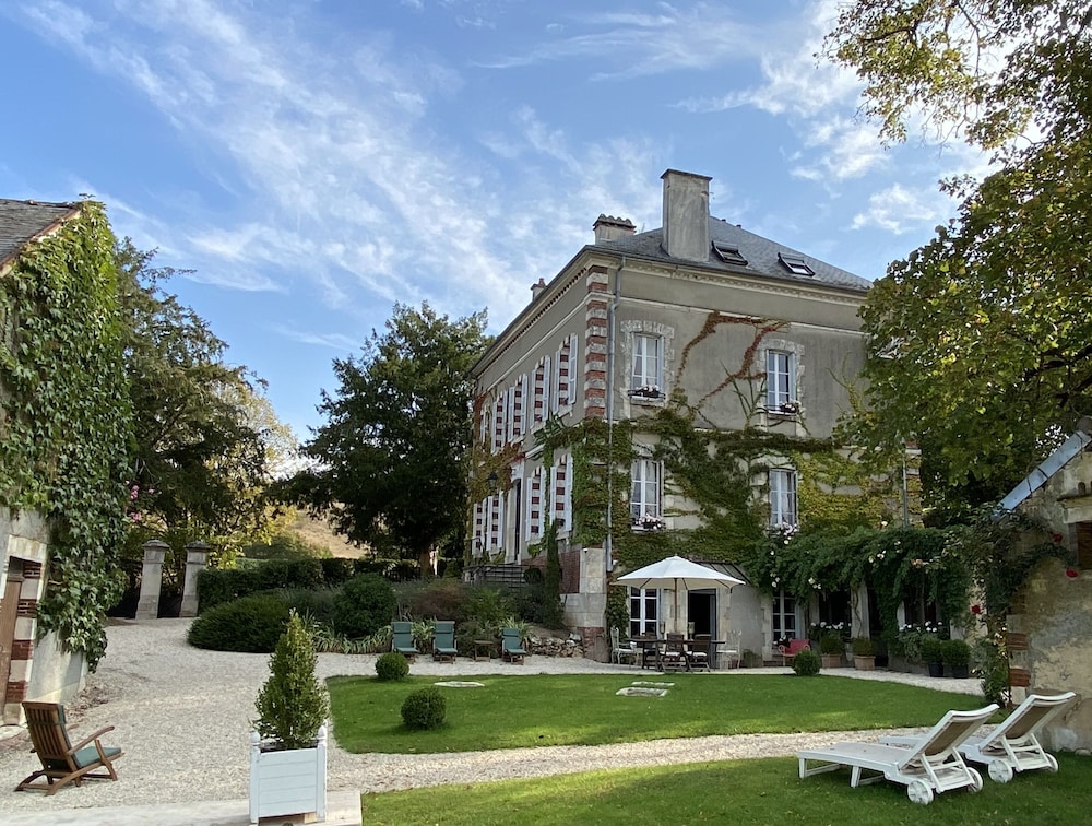 Manoir De La Croix Saint Louis - Yonne