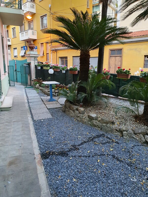 Villa Arcobaleno Rondò Garibaldi Sanremo - Sanremo