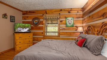 Cabana, 1 cama King e sofá-cama, lareira | 1 quarto, individualmente decorados, individualmente mobiliados