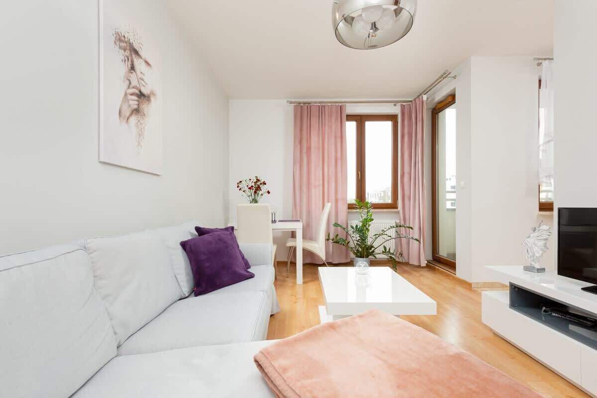 Sowińskiego 51 Warsaw | Cosy Apartment With Parking For Remote Work - Warsaw