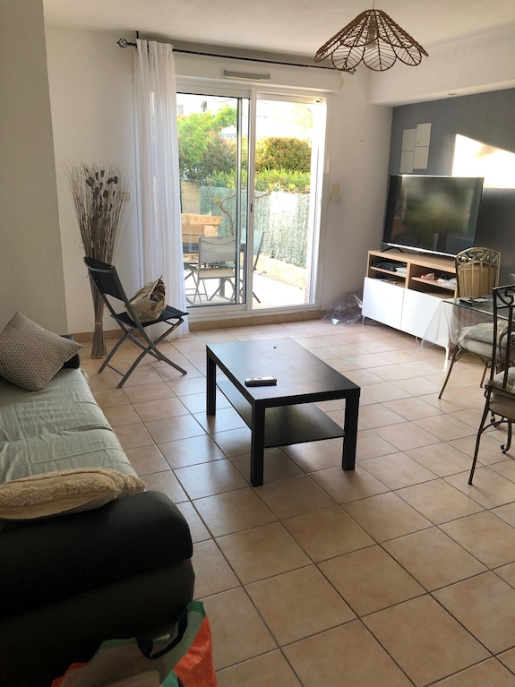 Appartement T2 Dans Résidence Avec Piscine Et Tennis - Sausset-les-Pins