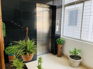 Apartamento, várias camas | Interior