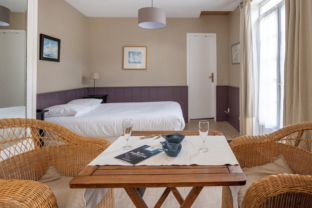 Studio Les Ruets - Studio House, Sleeps 2 - Cancale