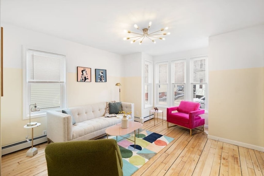 9-bedrooms Modern & Stylish Stay For Big Grps! - Bristol, RI