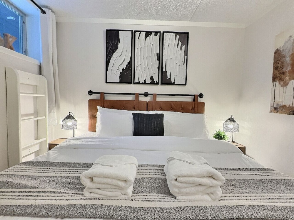 Cozycub- Pool, Ac, Hiking, Mountain Biking, Tennis - Vermont
