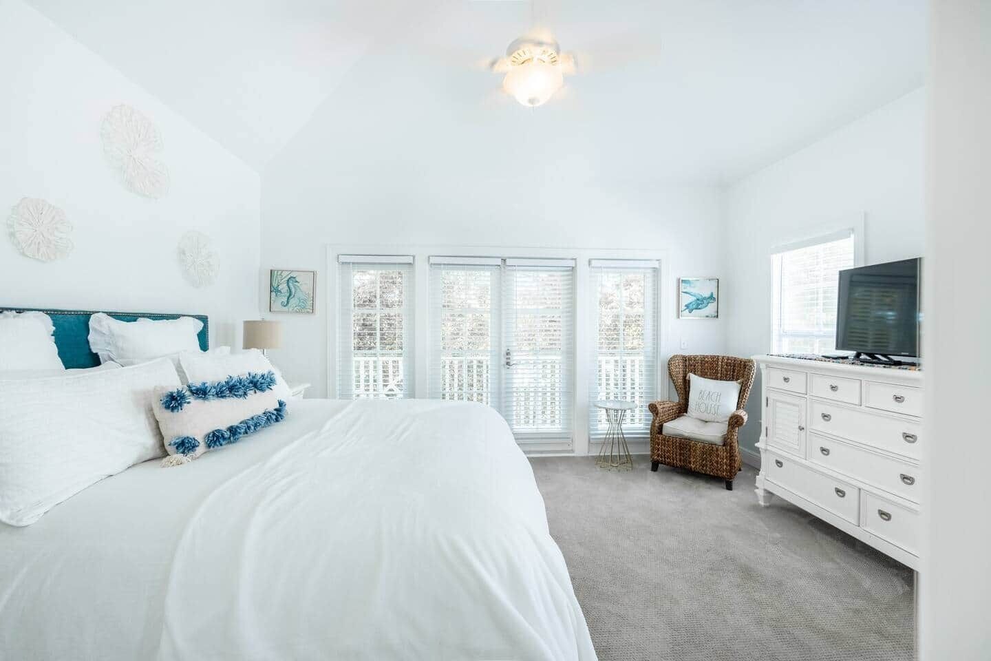 Islamorada House With Best Location. Lic # 24-0055 - Islamorada, FL