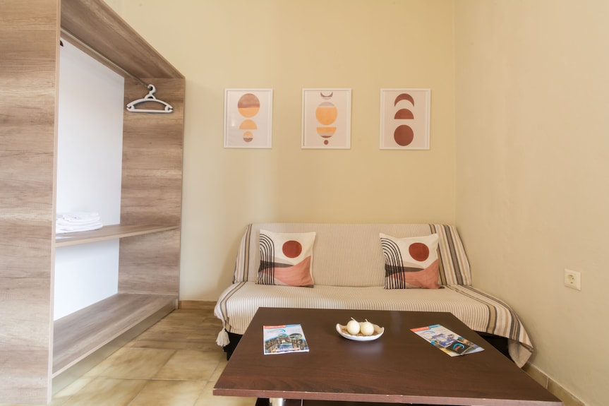 Private Apartment - Kavos