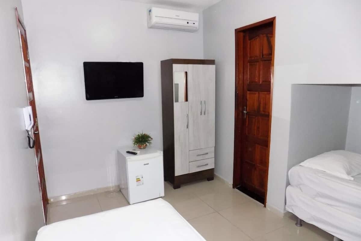 Quarto triplo standard | Wi-Fi de cortesia