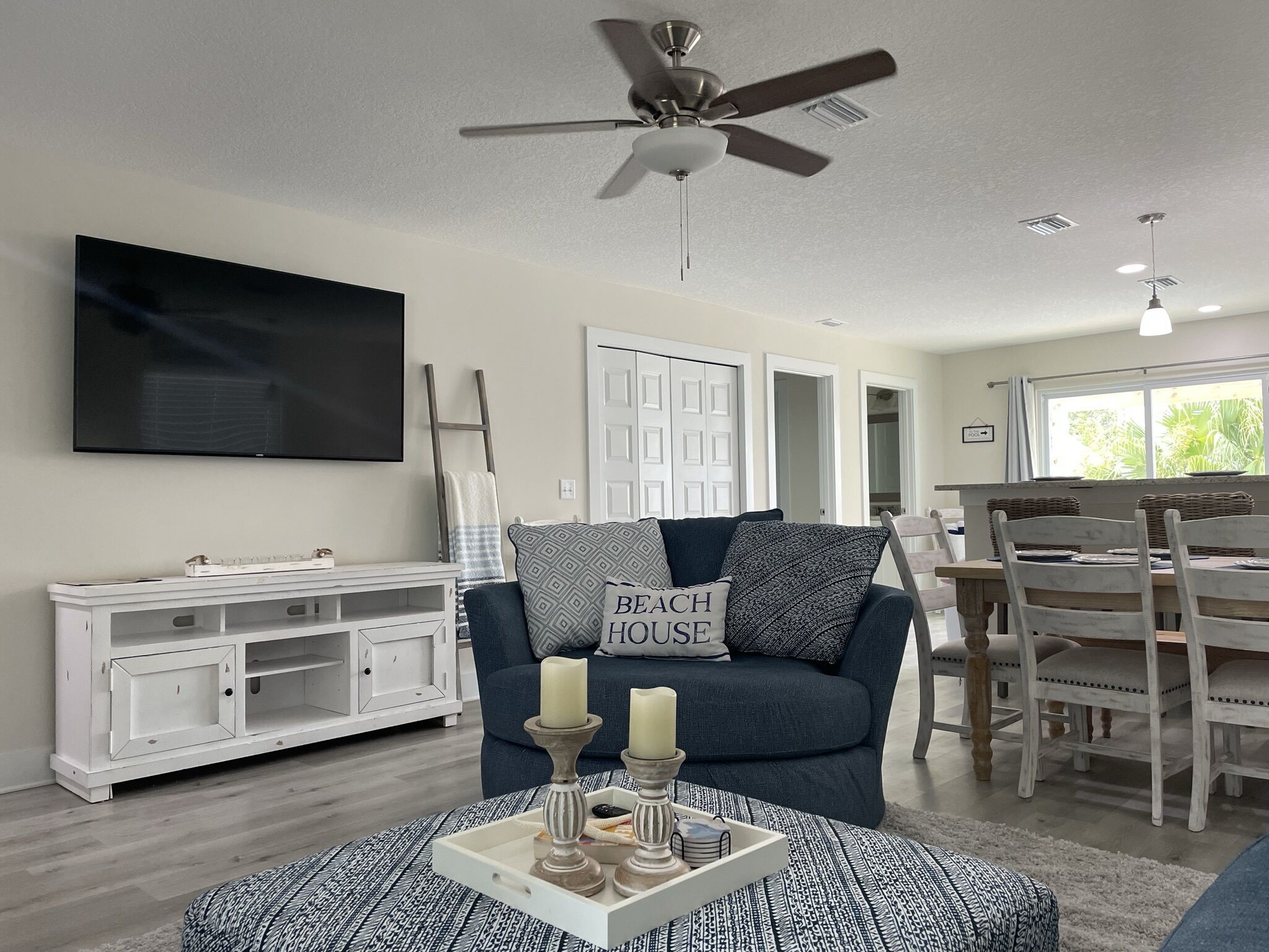 Beach Paradise. Heated Private Pool And Spa. Close To The Beach! - St. Augustine Beach, FL