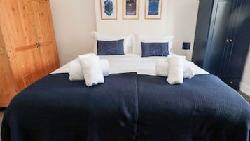 Casa de campo | 4 quartos, individualmente decorados, individualmente mobiliados