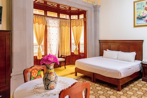 Quarto Sénior | Roupa de cama fornecida