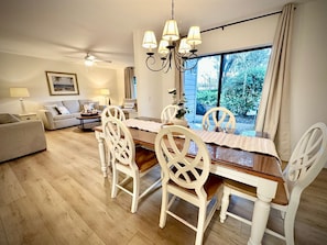 Villa, várias camas, cozinha, vista para o jardim (2295 Heritage Villas) | Restaurantes