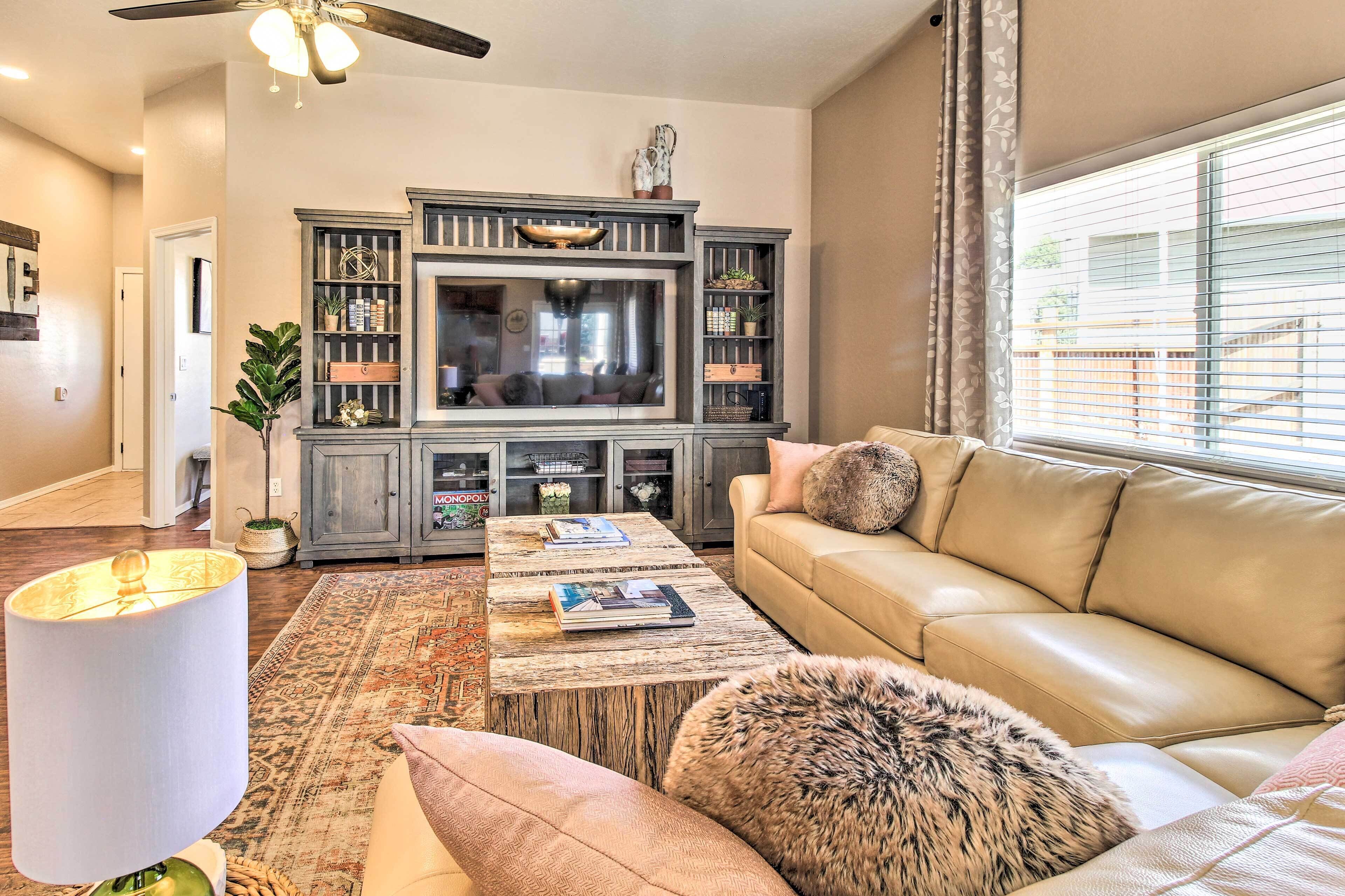 Patio + Gazebo: Stylish Show Low Hideaway! - Show Low, AZ