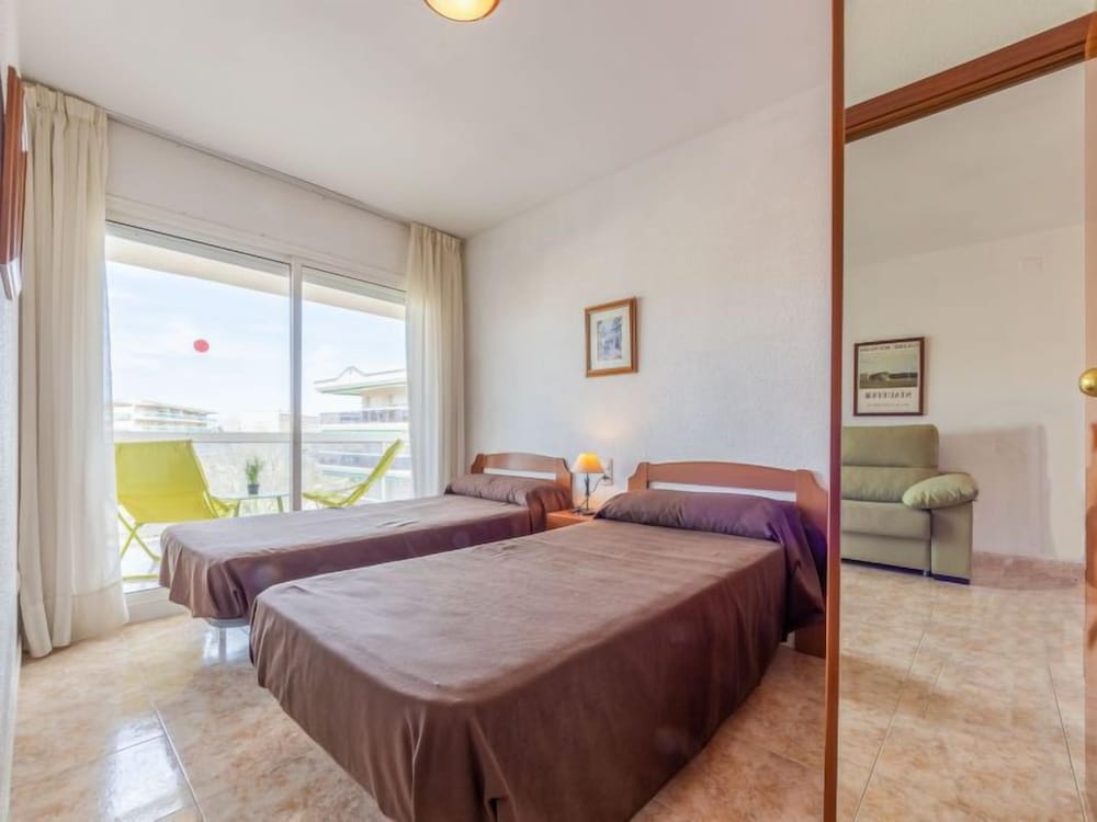 Living Park By Interhome - Costa Daurada