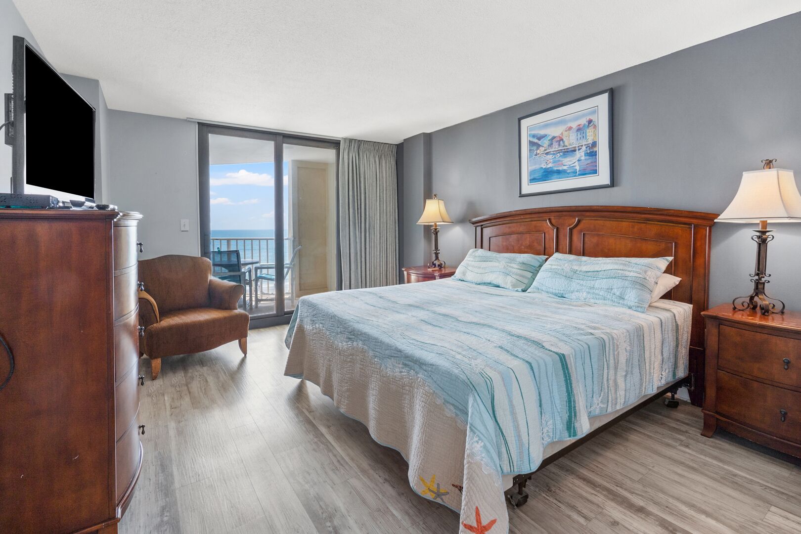 Oceanfront Condo Overlooking Sweeping Sands & Awesome Views W/beachfront Pool, Expansive Balcony - North Myrtle Beach, SC