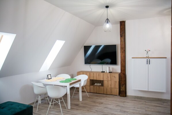 Apartamento Deluxe | Sala de estar