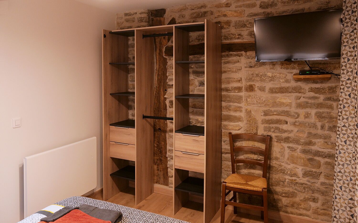 Massatho Gîte, Sleeps 2, Next To A Massage Salon With Sauna - Poligny