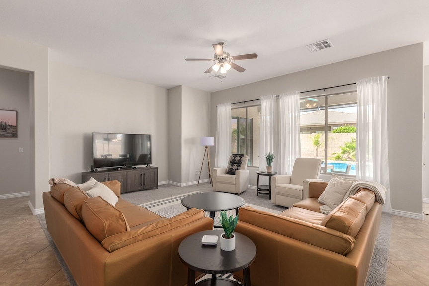 Relaxing Stay, Family Friendly! Free Heated Pool - 벅아이