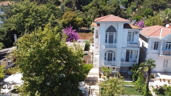 Villa Rıfat Büyükada - Adalar
