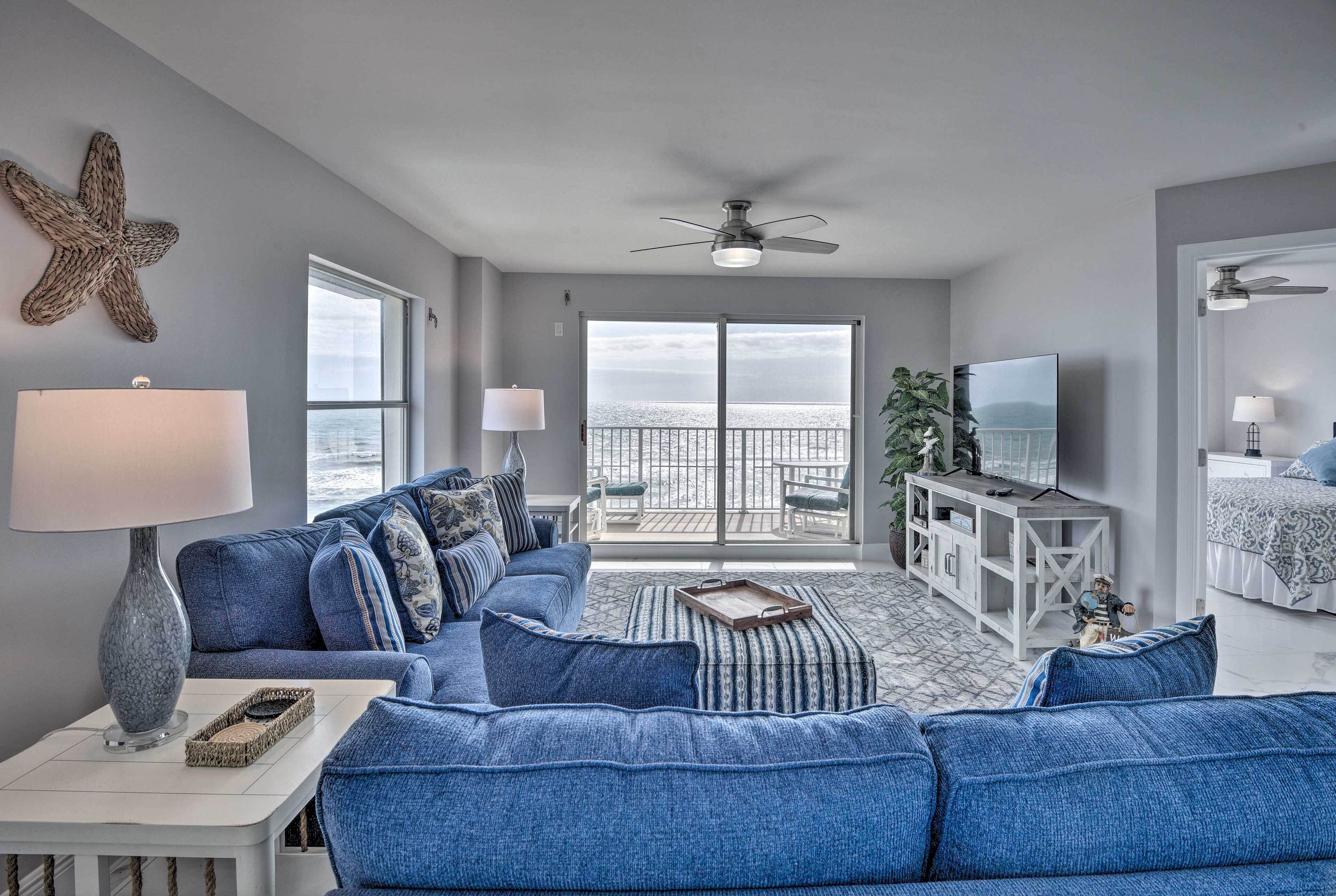 Oceanfront Ormond Beach Condo - Steps To Shore! - Ormond-by-the-Sea, FL