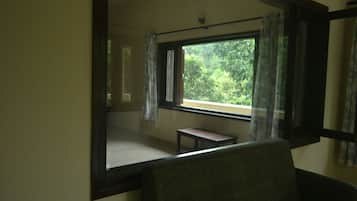 Quarto superior | Cortinas blackout, camas extras/dobráveis (sobretaxa), Wi-Fi de cortesia