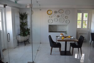 Pequeno-almoço continental diário incluído 