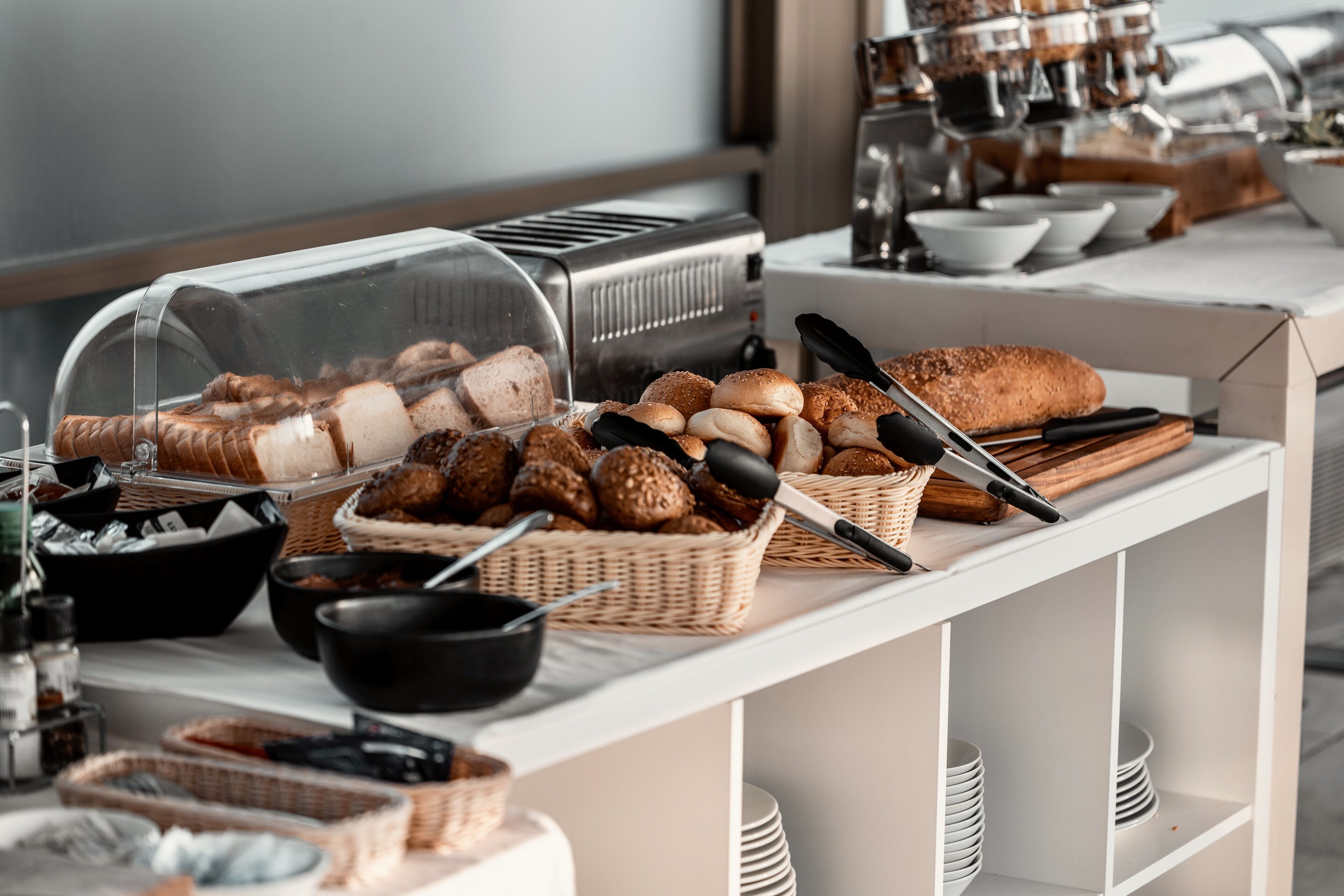 Café da manhã com buffet todos os dias mediante uma taxa