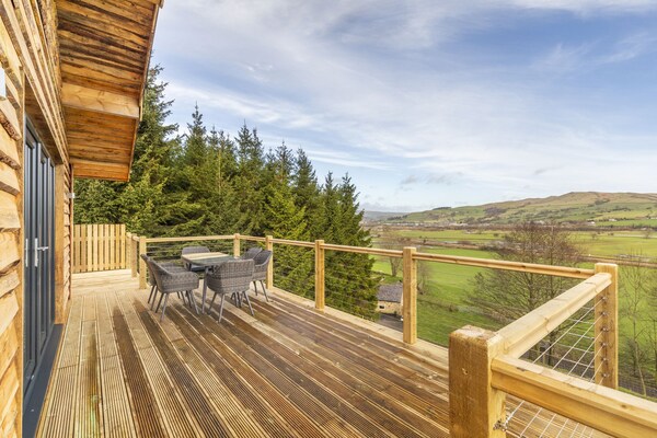 Throstle Nest Farm Lodges - Skipton