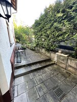 Apartamento, acessível, banheiro privativo | Fachada