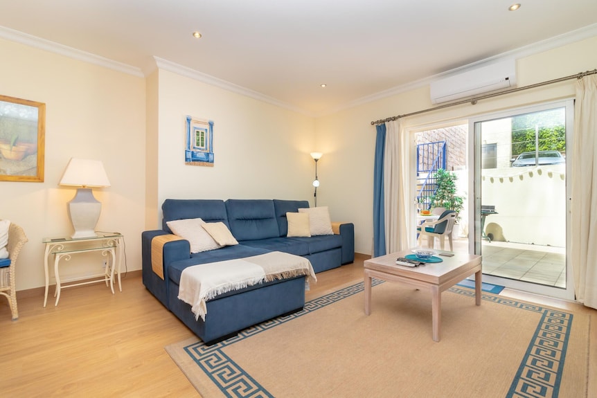 Casa Peggy - Communal Pool & Garden, Just 500m From The Beach - Lagoa