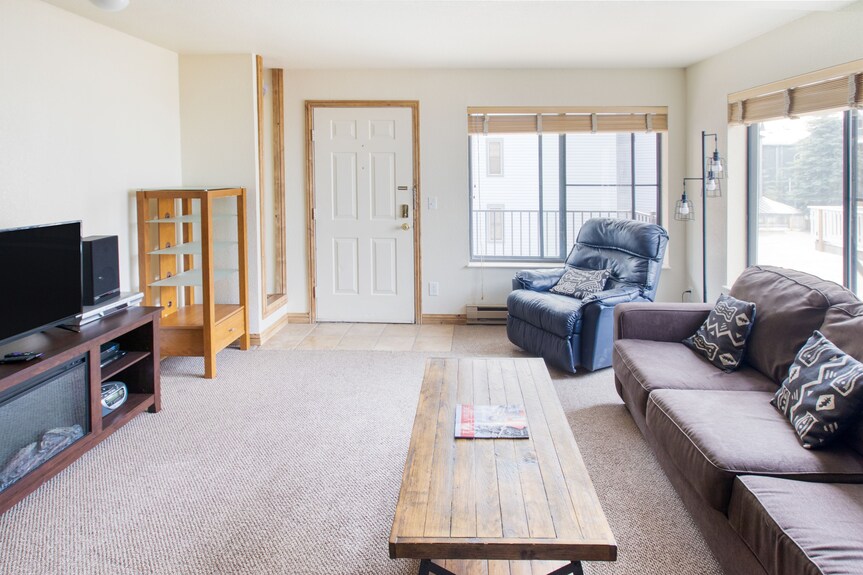 Mountain Condo Walk To Lift 7 + Downtown + Trails | Boomerang Village 201 - Telluride, CO