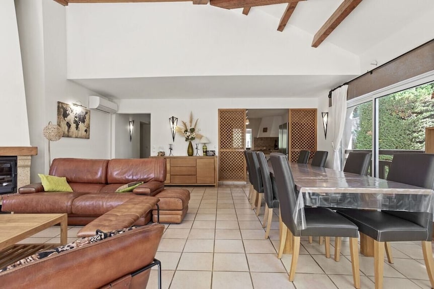 A 200m De La Plage- Villa Avec Piscine Et Salle De Jeu, Idéale Pour Les Familles - Saint-Tropez