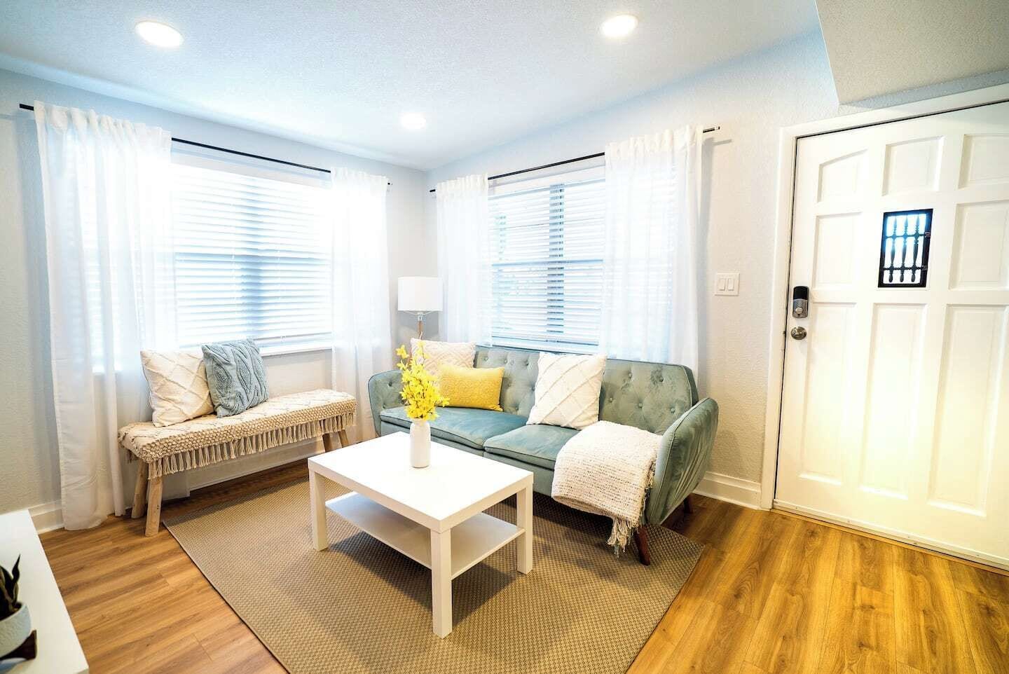 Chic & Stylish  Central Location - Tampa Bay, FL