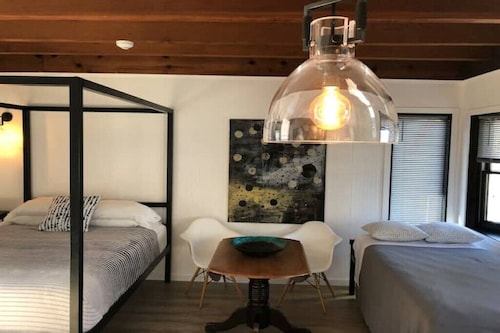 Studio Apt In Cherry Grove, Fi. - Fire Island, NY