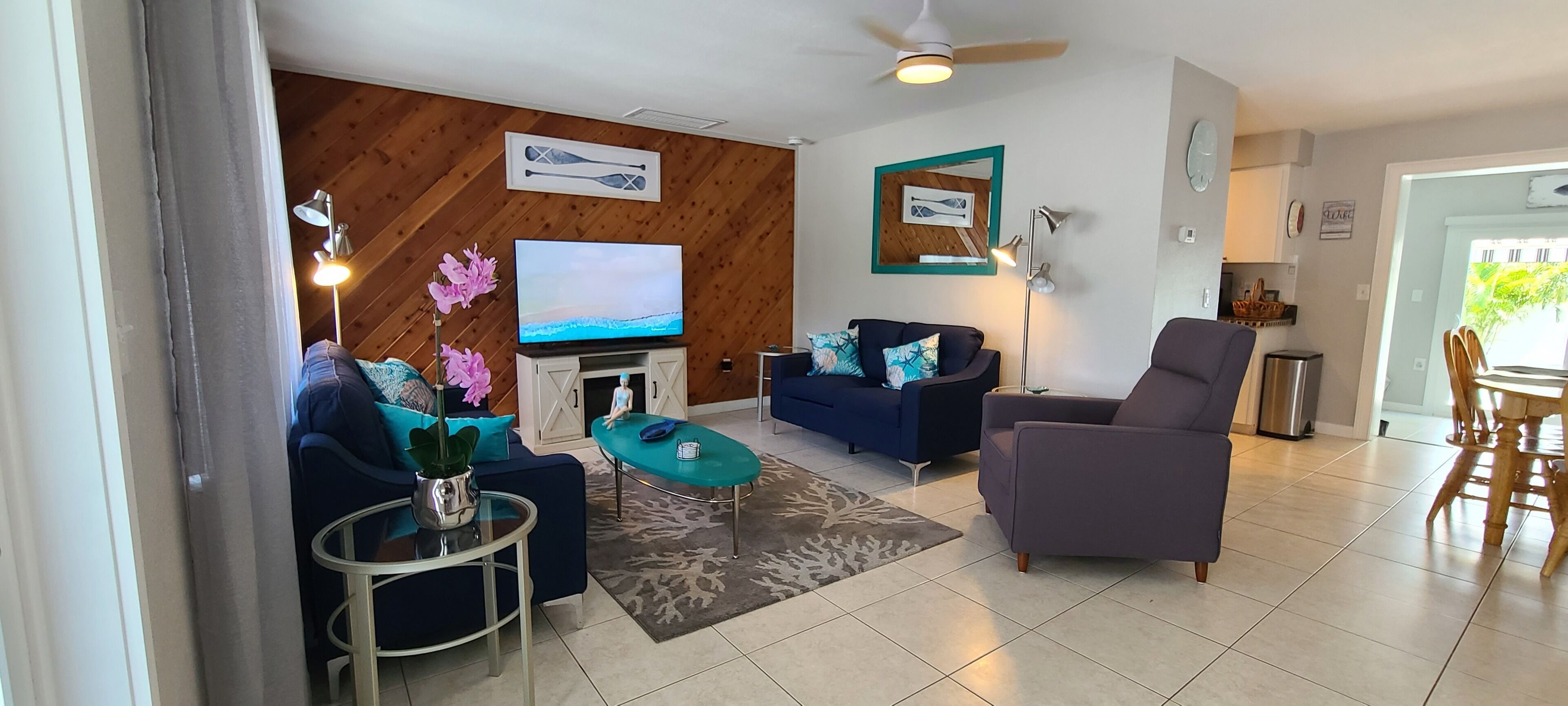 Coral Cottage Pool/gas Firepit A 3\n Bed 2 Bath Sleeps 6 - Dunedin, FL