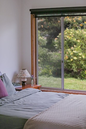 Pambula Family Beach House -5+ Nights - Pambula Beach