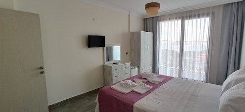 Cunda Pasa Otel - Ayvalık