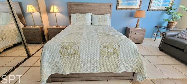 Gulfview I #205 1 Bedroom Home By Redawning - Beach Park At Isla Blanca, South Padre Island