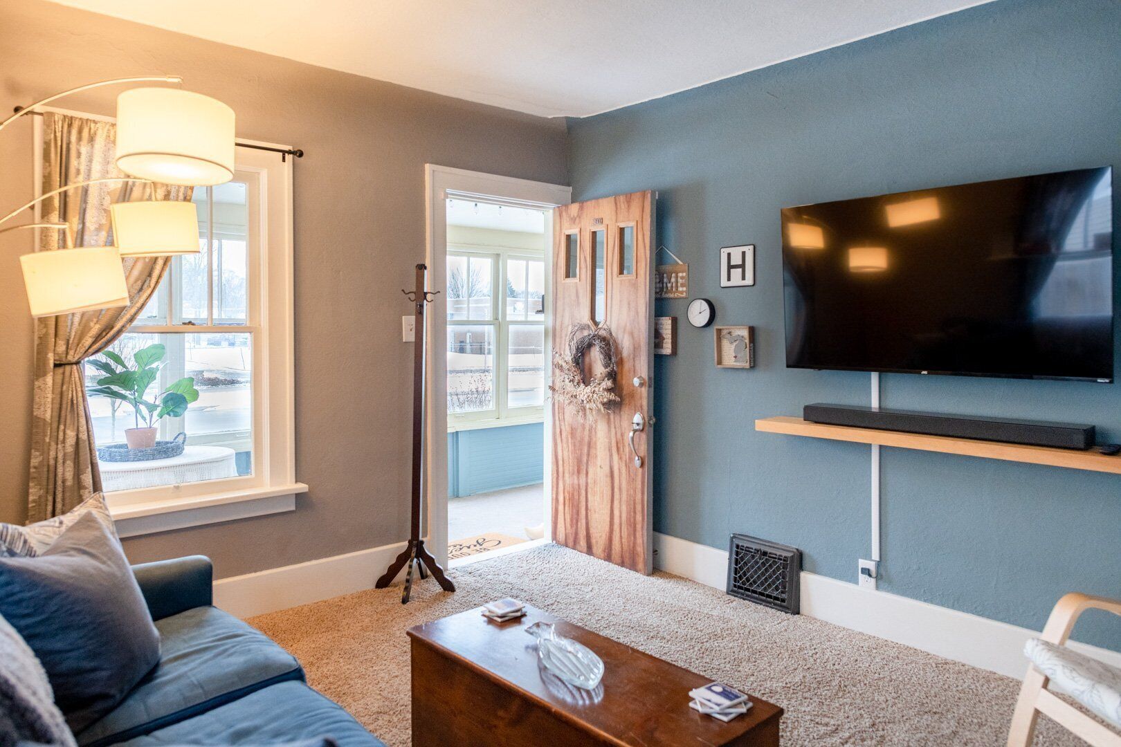 Pet Friendly Bungalow In The Heart Of Holland - Holland, MI