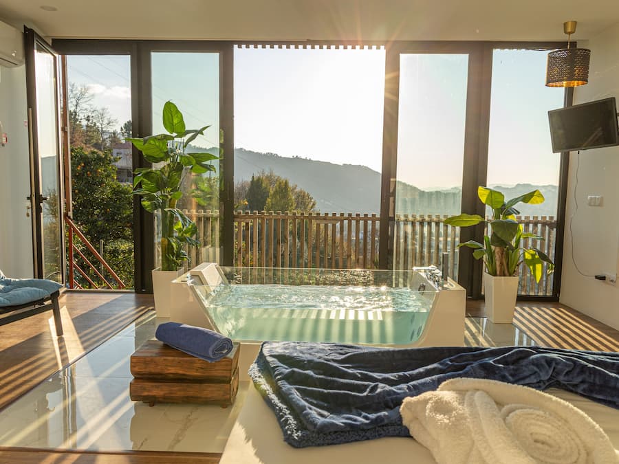 Casa Panorâmica | Com decoração personalizada, Wi-fi grátis, roupa de cama fornecida