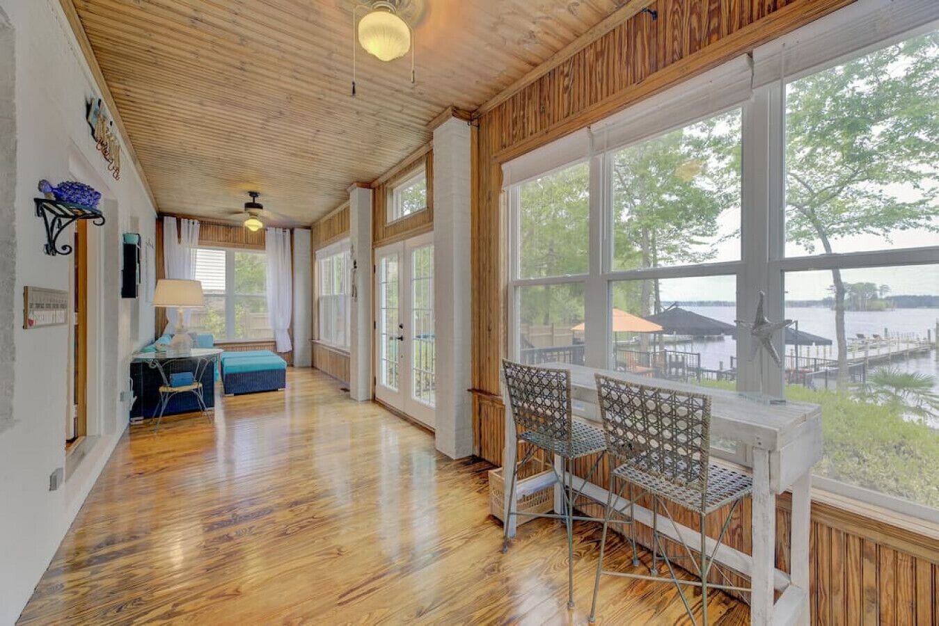 Majestic Lake Murray Retreat - Gilbert, SC