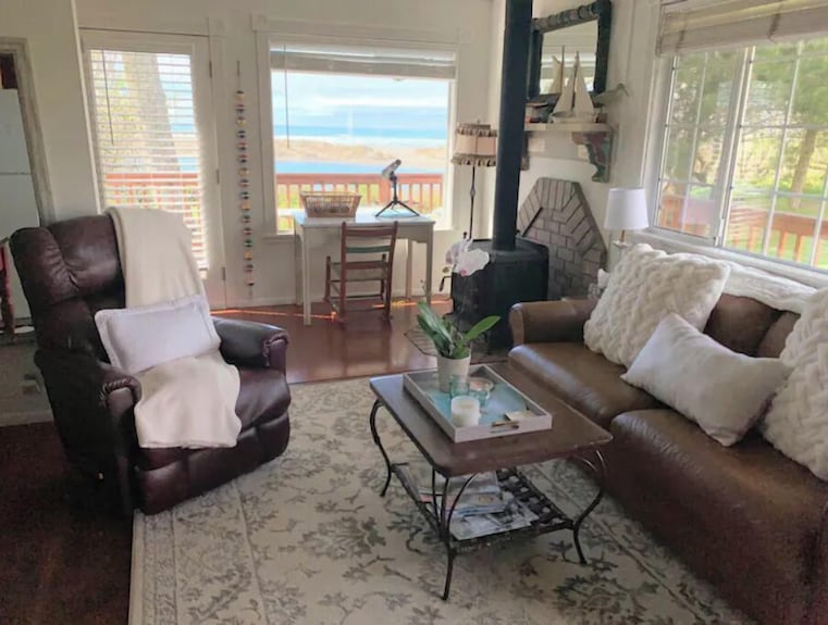 Shore Acres Ocean View Cabin And Retreat Space - 트리니다드