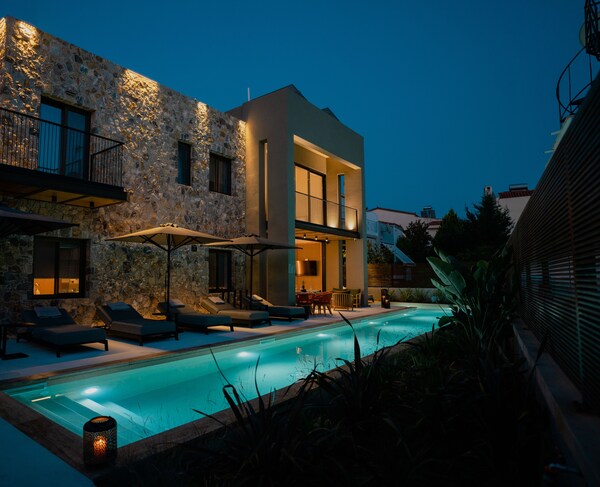 Capital Luxury Suites - Нафплион